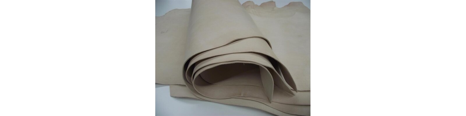 Große Auswahl im Netz - Leder Stoff Design und Leder Stoffe Online